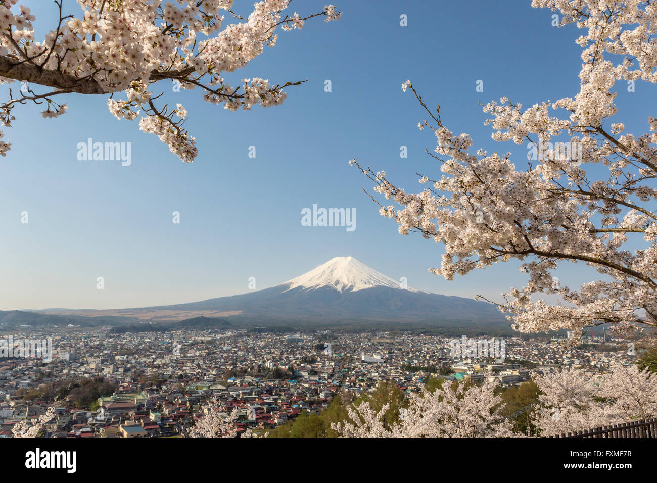 Fujiyoshida hi-res stock photography and images - Alamy
