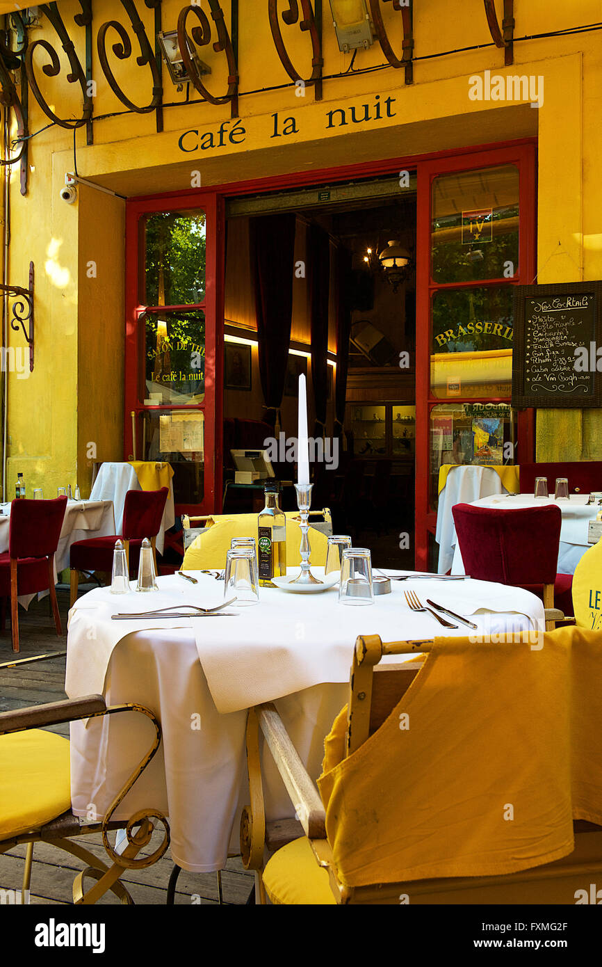 Restaurant at Forum Plaza, Arles, France Stock Photo - Alamy