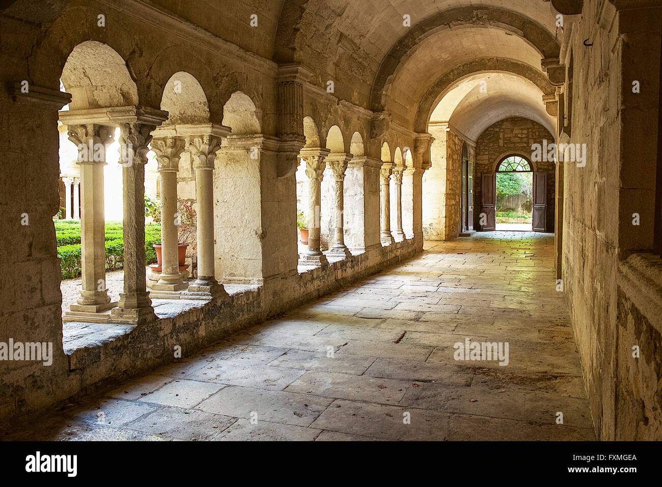 Monastère Saint-Paul de Mausole Monastery, Saint-Remy-de-Provence ...