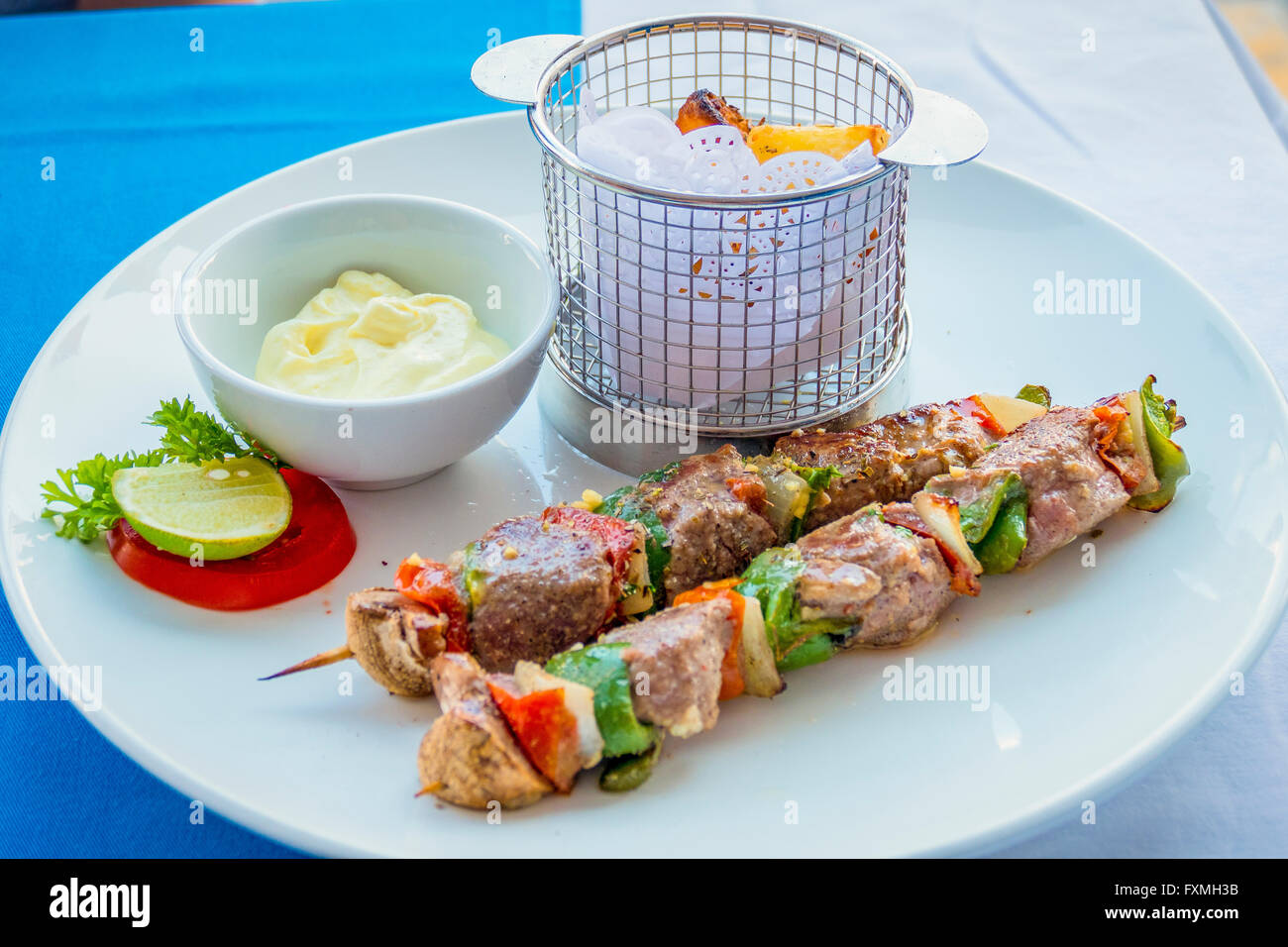 Kebab restaurant hi-res stock photography and images - Alamy