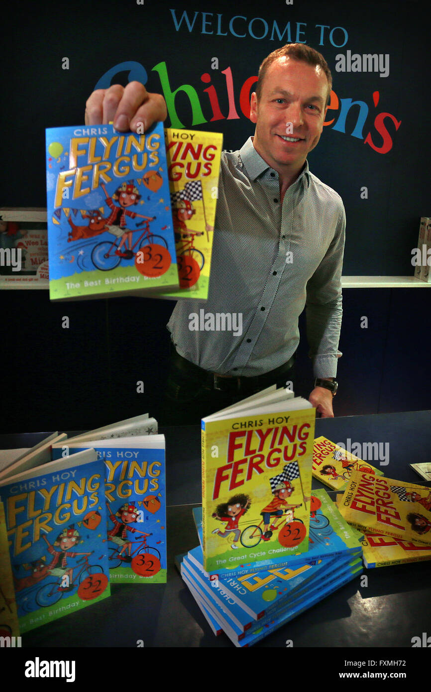 Sir Chris Hoy returns to bookshop where he used to work. Britain's most ...