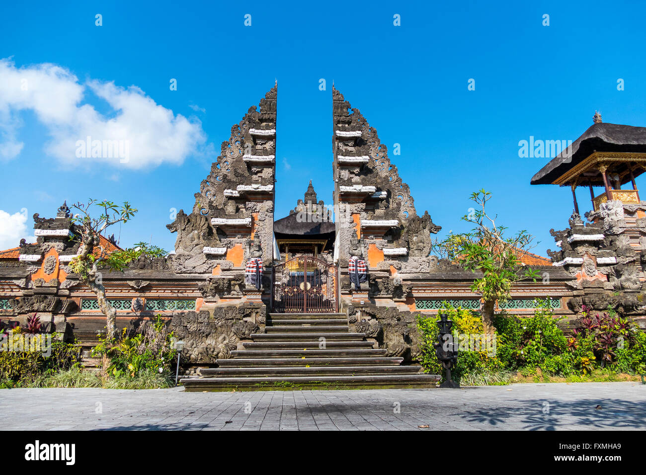 Bali Traditional Architecture, Ubud, Bali, Indonesia Stock Photo - Alamy