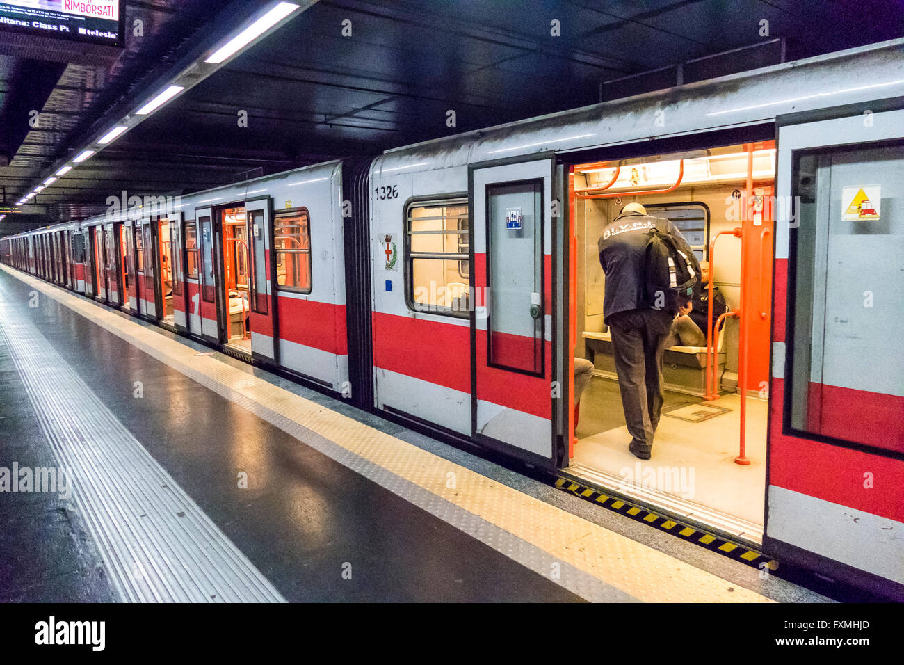 Milan metro hi-res stock photography and images - Alamy
