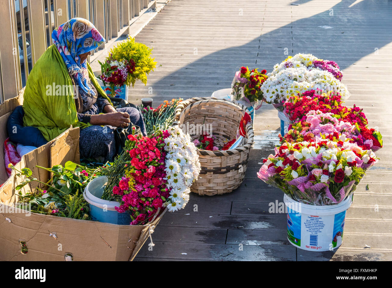 Flowers Vendor, Istanbul, Turkey Stock Photo - Alamy