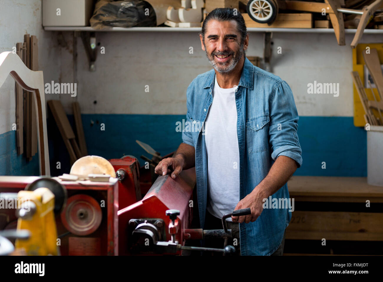 Machinery occupation working holding hi-res stock photography and ...