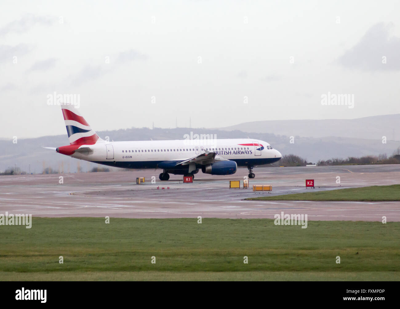 British Airways Airbus A320 narrow-body passenger plane (G-EUUN ...