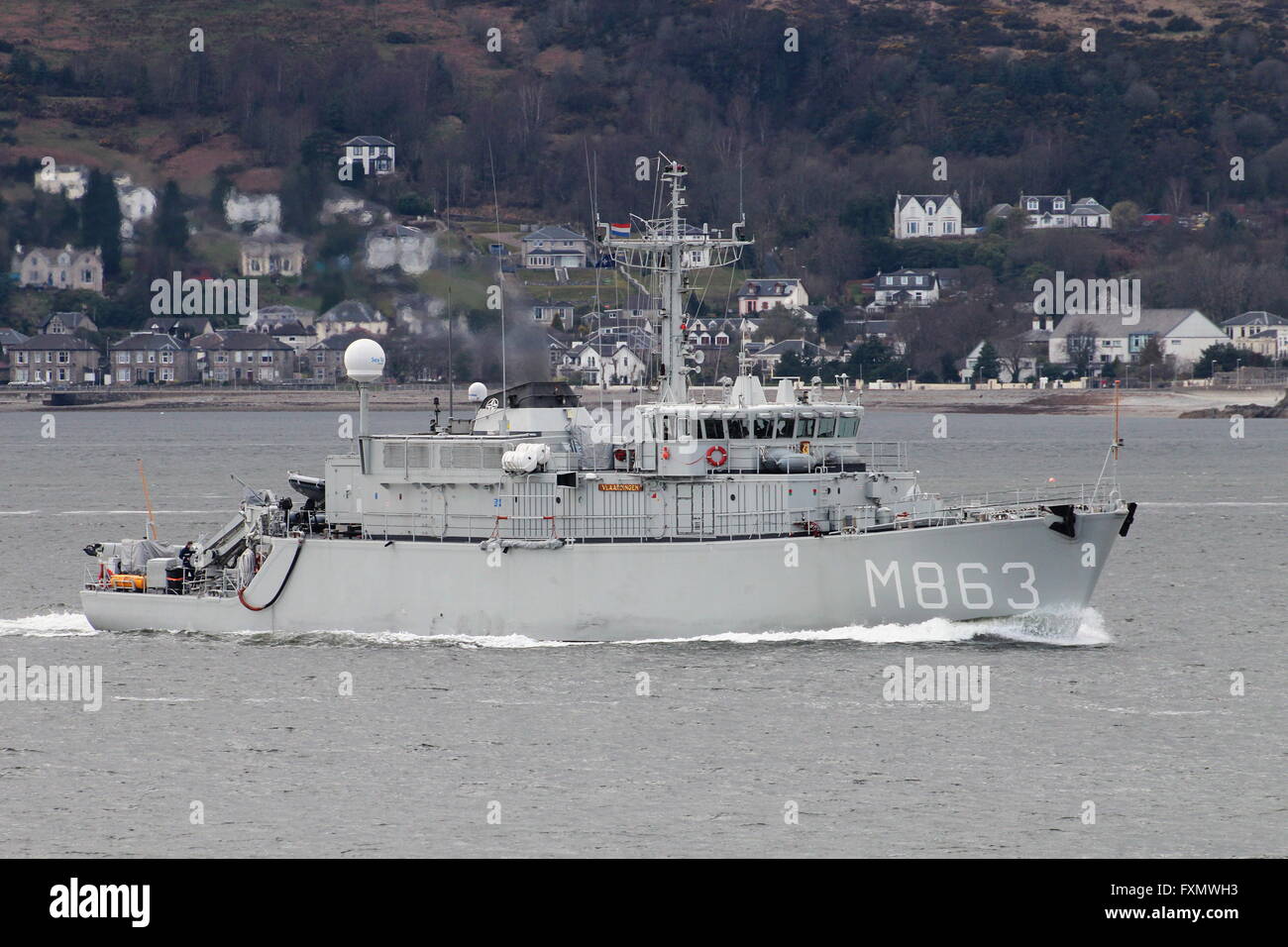 HNLMS Vlaardingen (M863), an Alkmaar-class minesweeper of the Royal ...