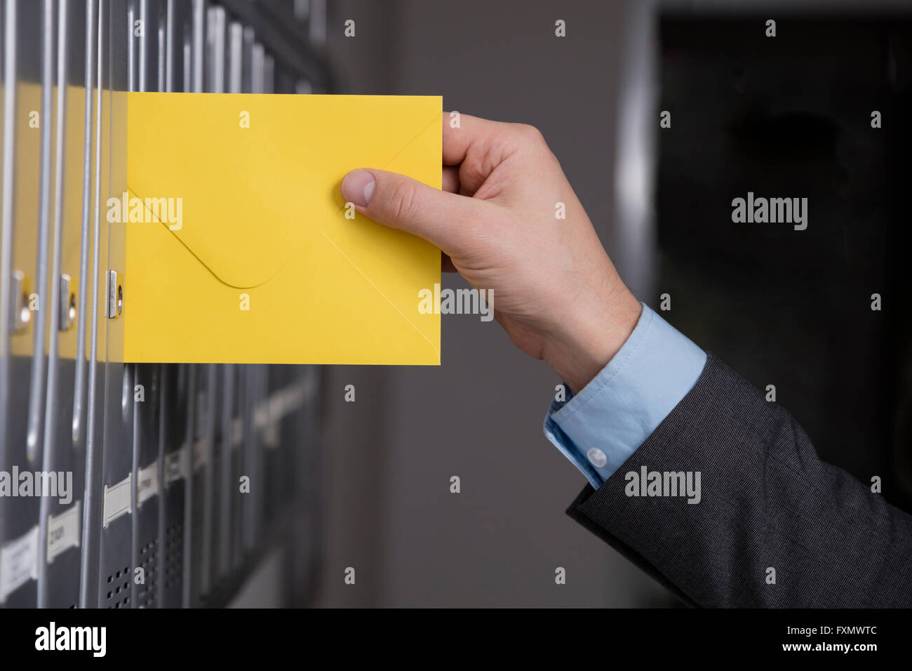 Person mailing letter hi-res stock photography and images - Alamy
