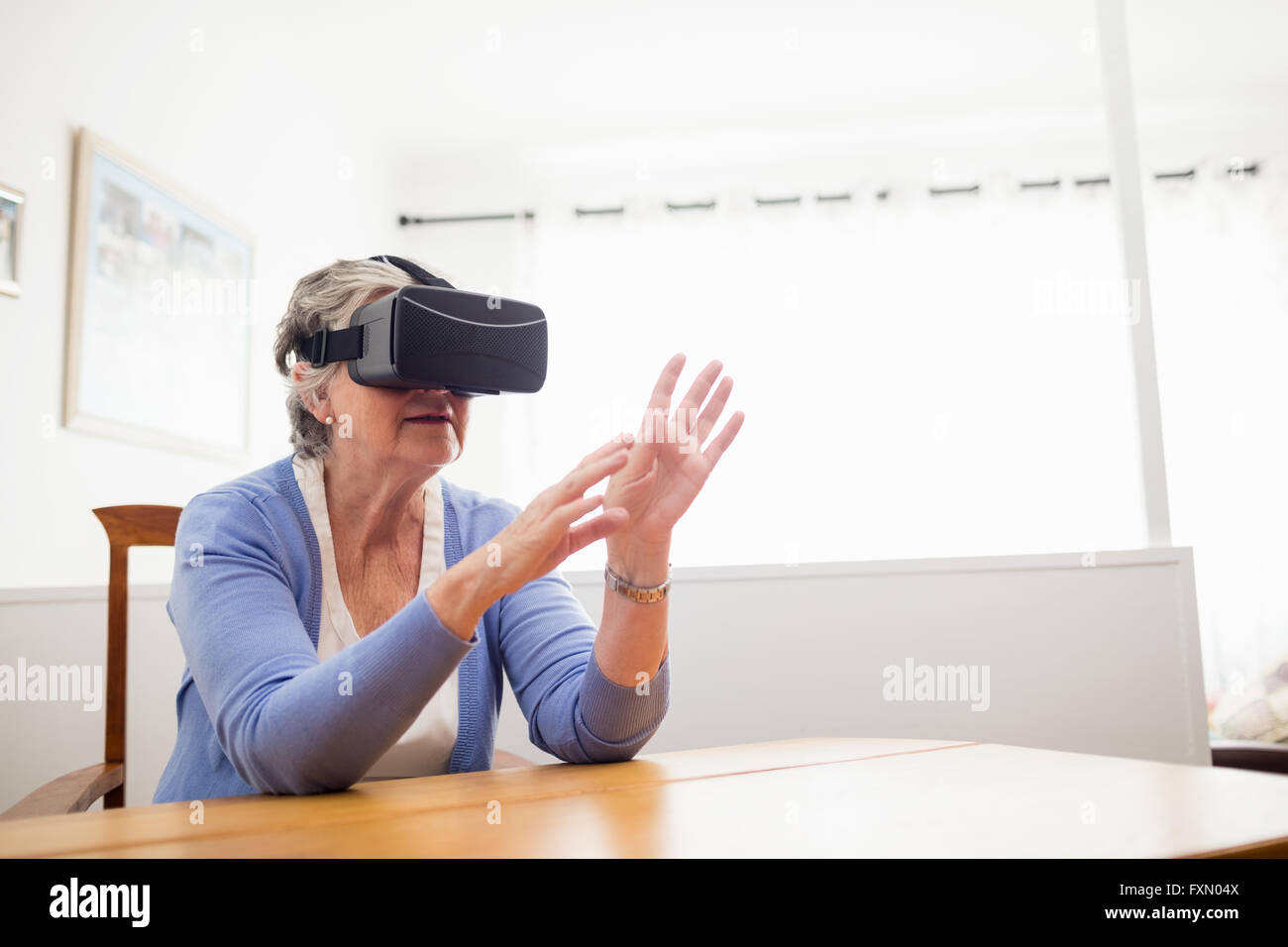 Oculus Rift Woman High Resolution Stock Photography and Images - Alamy