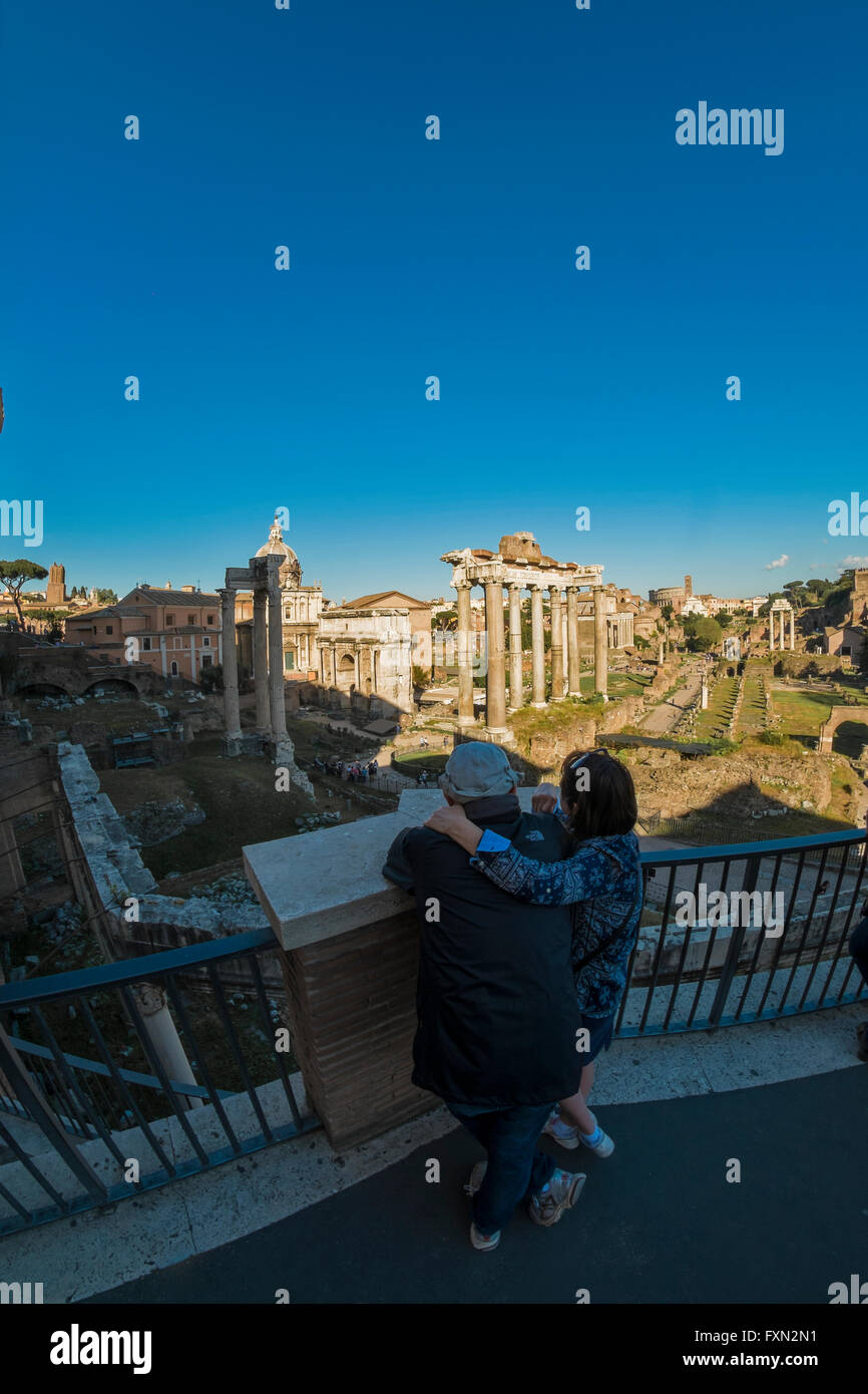 Roman couple hi-res stock photography and images - Alamy