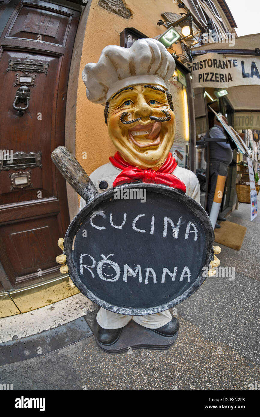 Funny statue hi-res stock photography and images - Alamy
