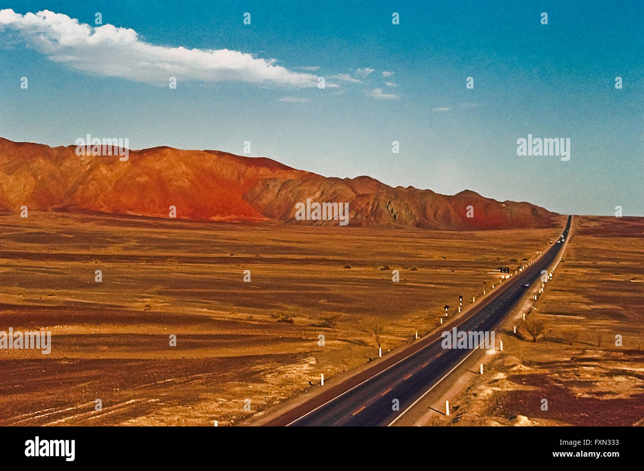 Nazca desert hi-res stock photography and images - Alamy