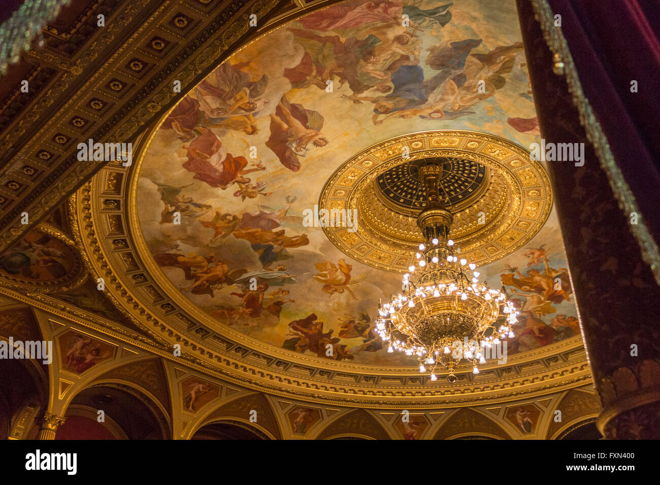 Auditorium ceiling detail hi-res stock photography and images - Alamy