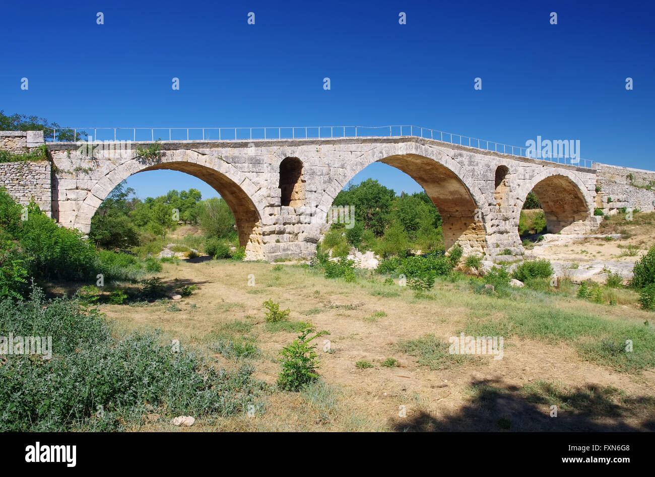 Pont Julien 11 Stock Photo - Alamy