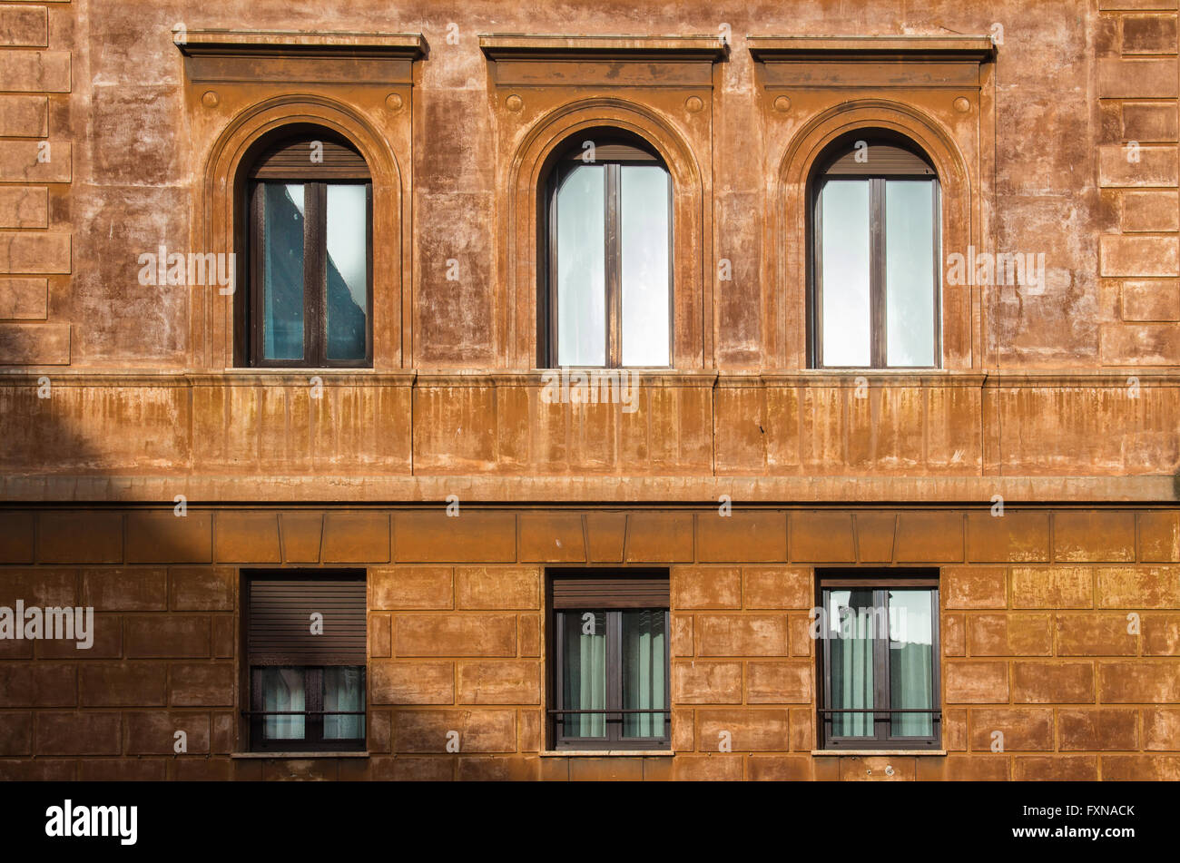 Rome architecture color hi-res stock photography and images - Alamy