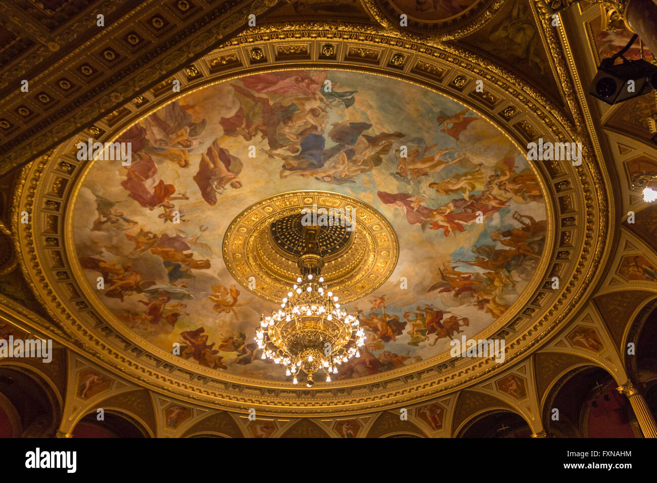 Auditorium ceiling detail hi-res stock photography and images - Alamy