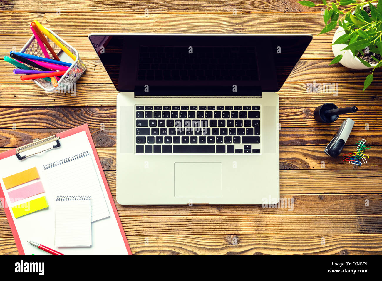 Desk laptop hi-res stock photography and images - Alamy