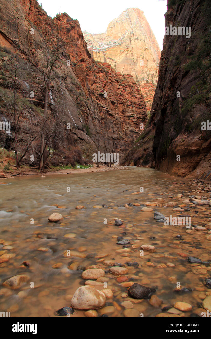 Narrows landscape hi-res stock photography and images - Alamy
