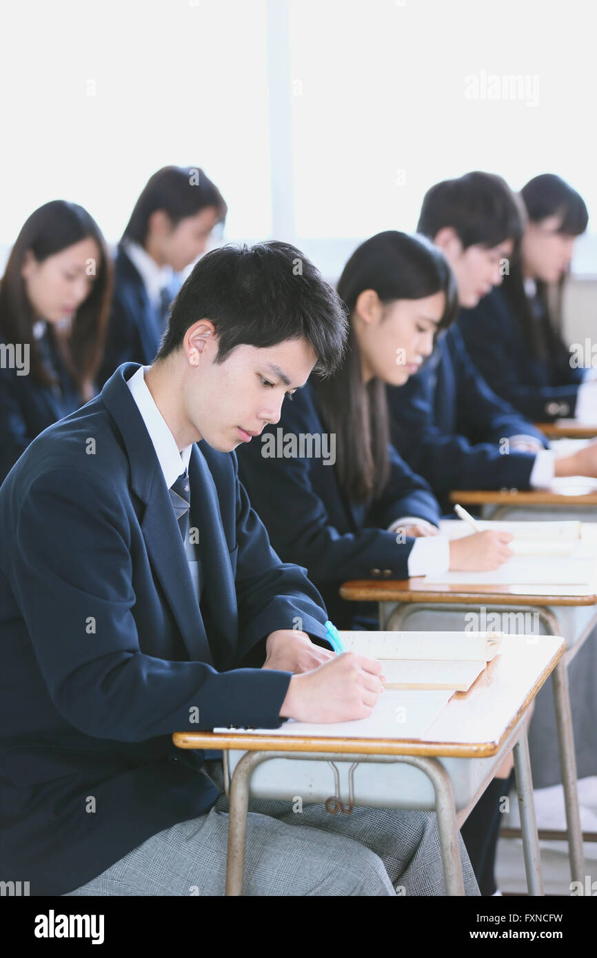 Japanese high-school students during a lesson Stock Photo - Alamy