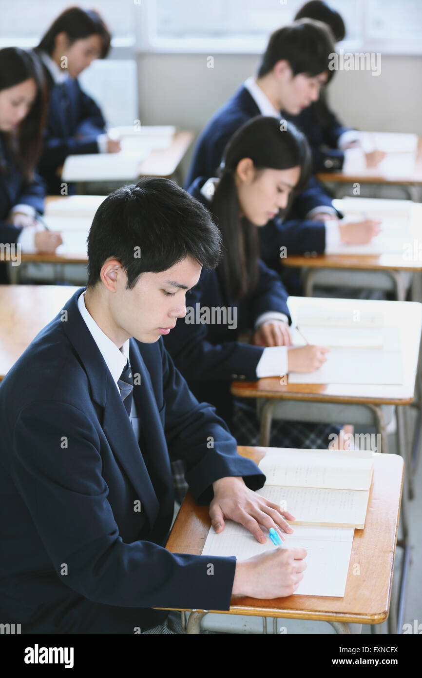 Japanese high-school students during a lesson Stock Photo - Alamy