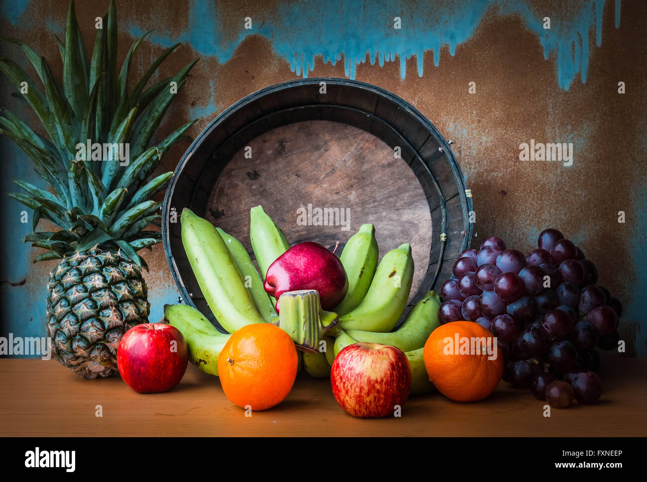 Fruits on tables hi-res stock photography and images - Alamy