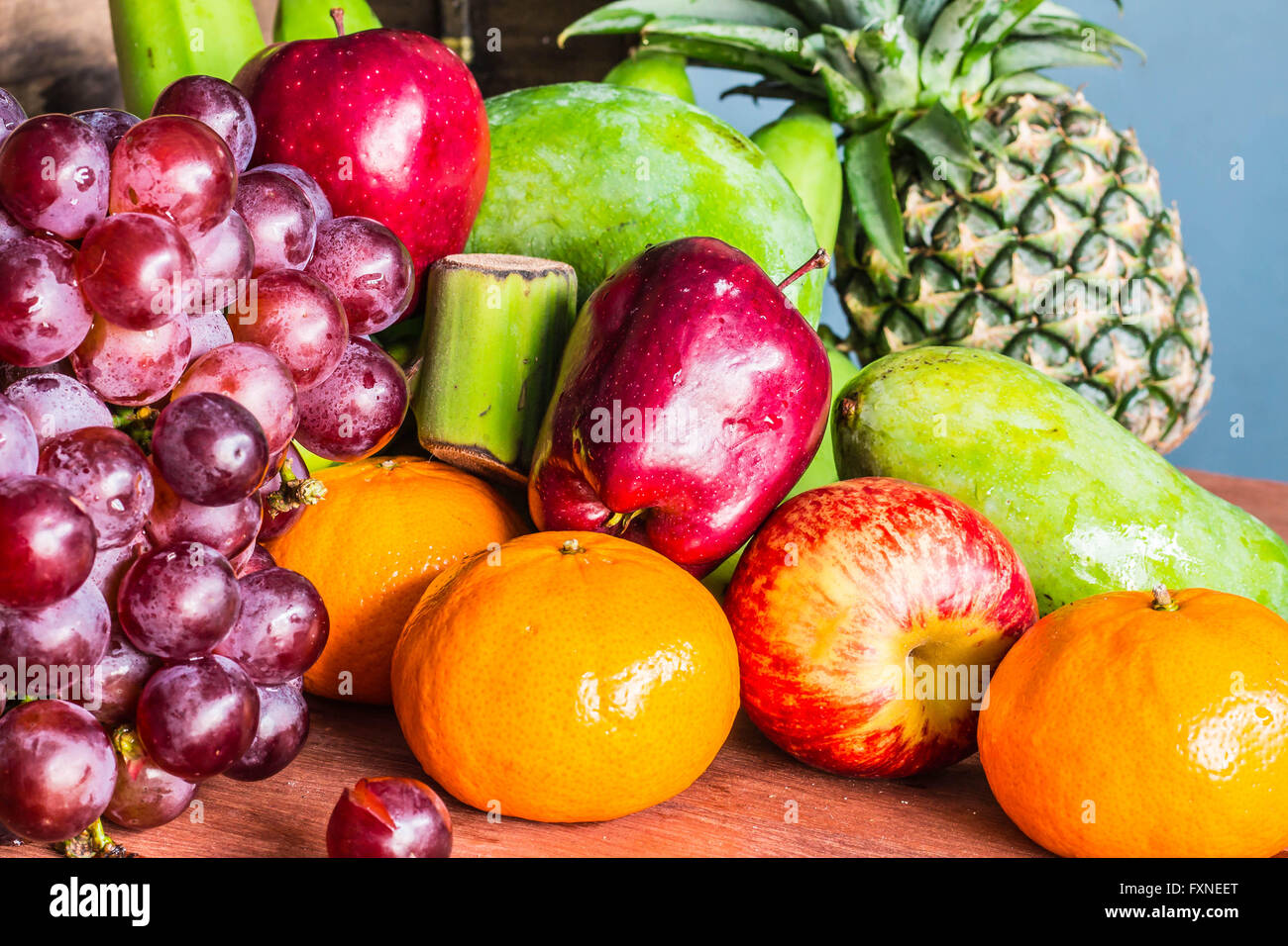 Fruits and vegetables images hi-res stock photography and images - Alamy