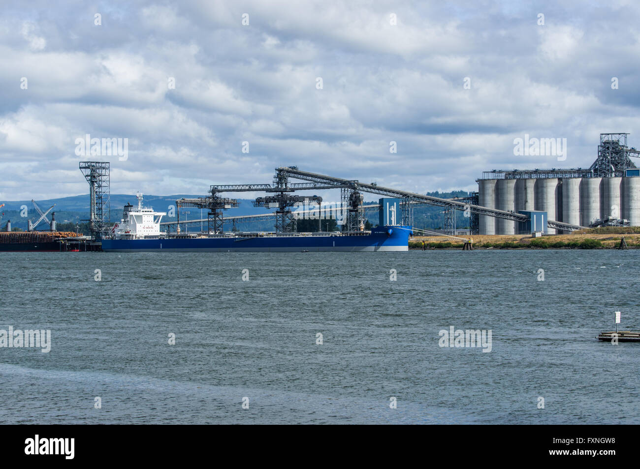 Agricultural ship hi-res stock photography and images - Alamy