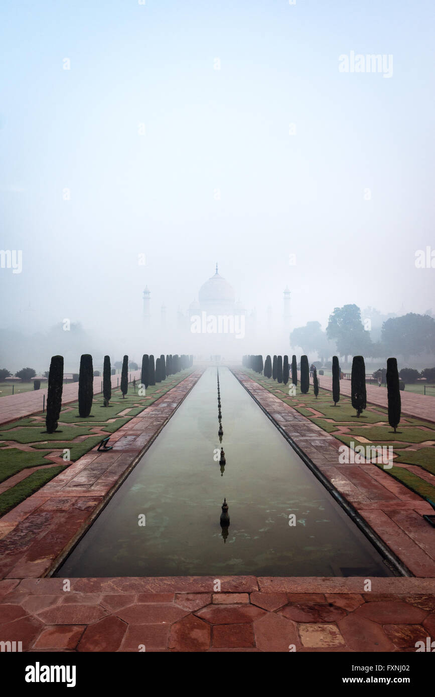 Taj Mahal in fog Stock Photo - Alamy