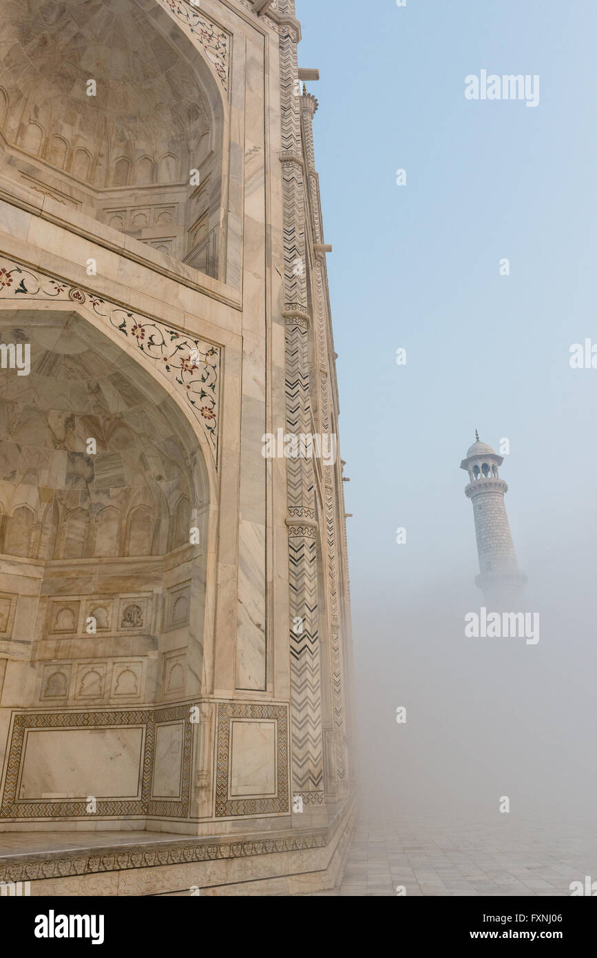 Taj Mahal in fog Stock Photo - Alamy