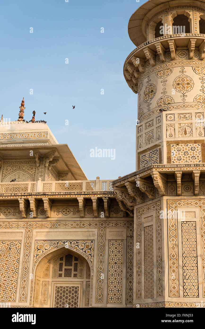 Facade of Itamad-ud-Dualah, Agrah Stock Photo - Alamy