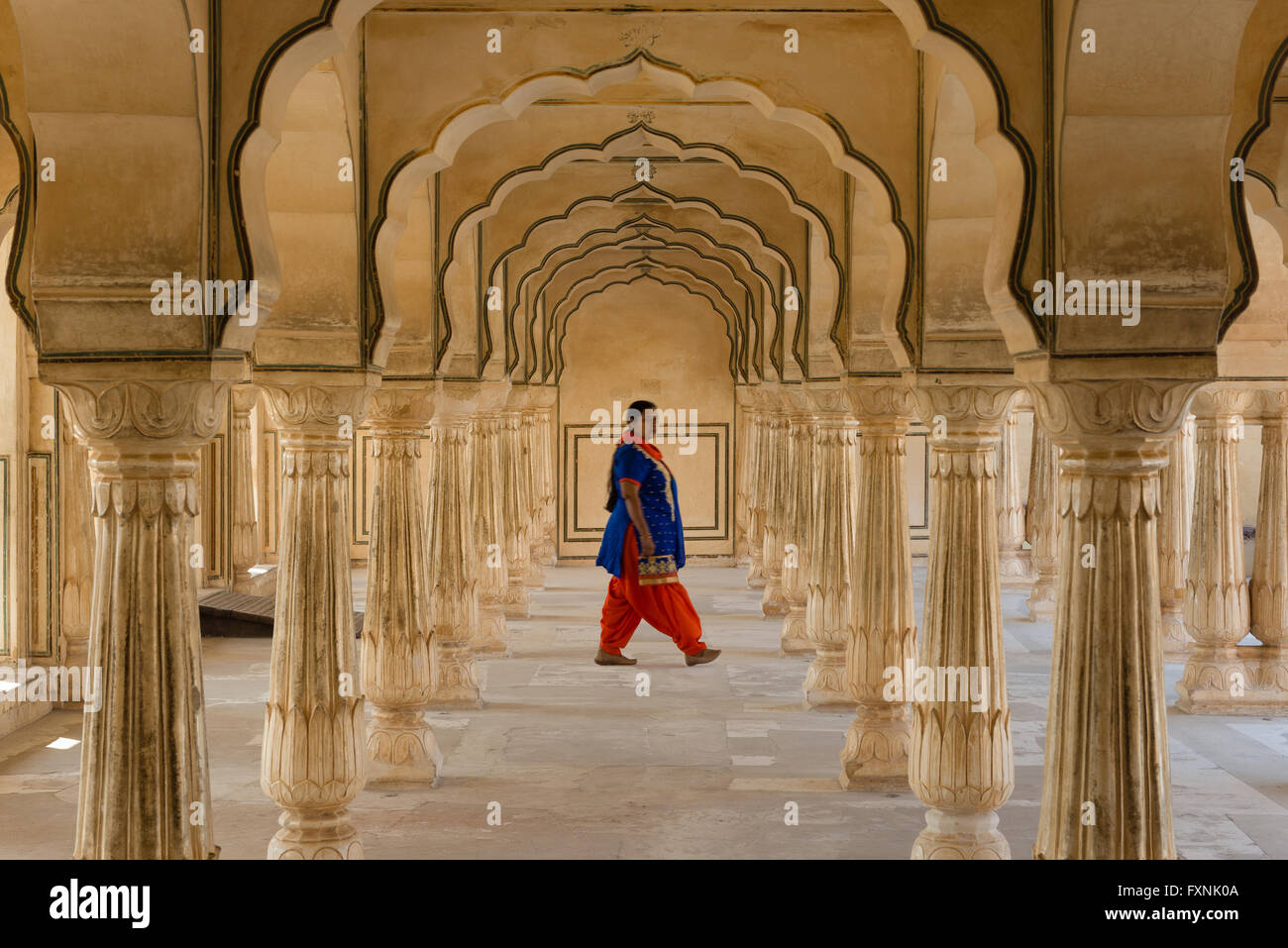 Blurred figure hi-res stock photography and images - Alamy