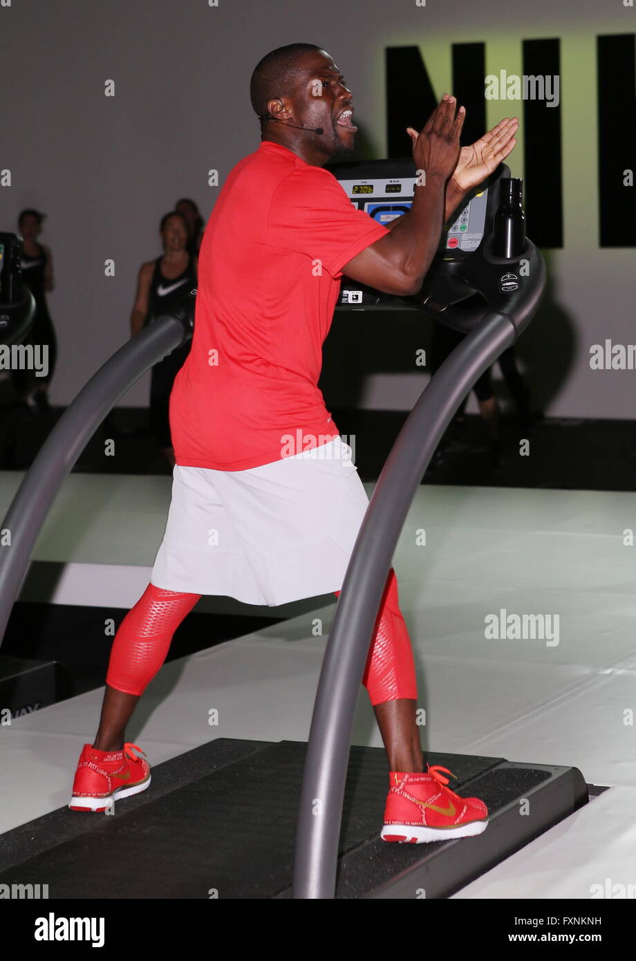 Nike+ live training and running experience with elite Nike athletes at ...