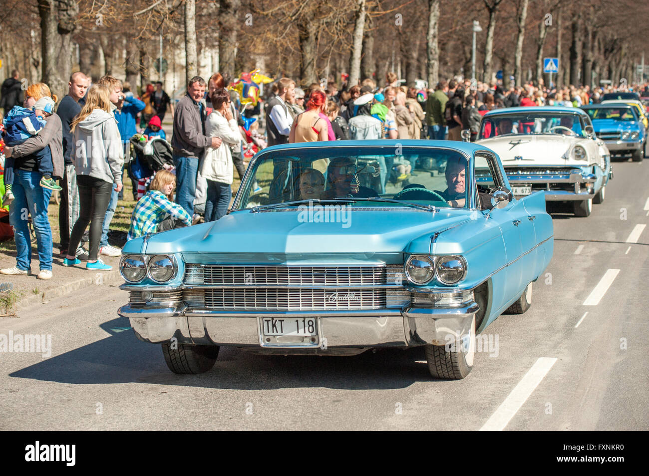 Car parade hi-res stock photography and images - Alamy