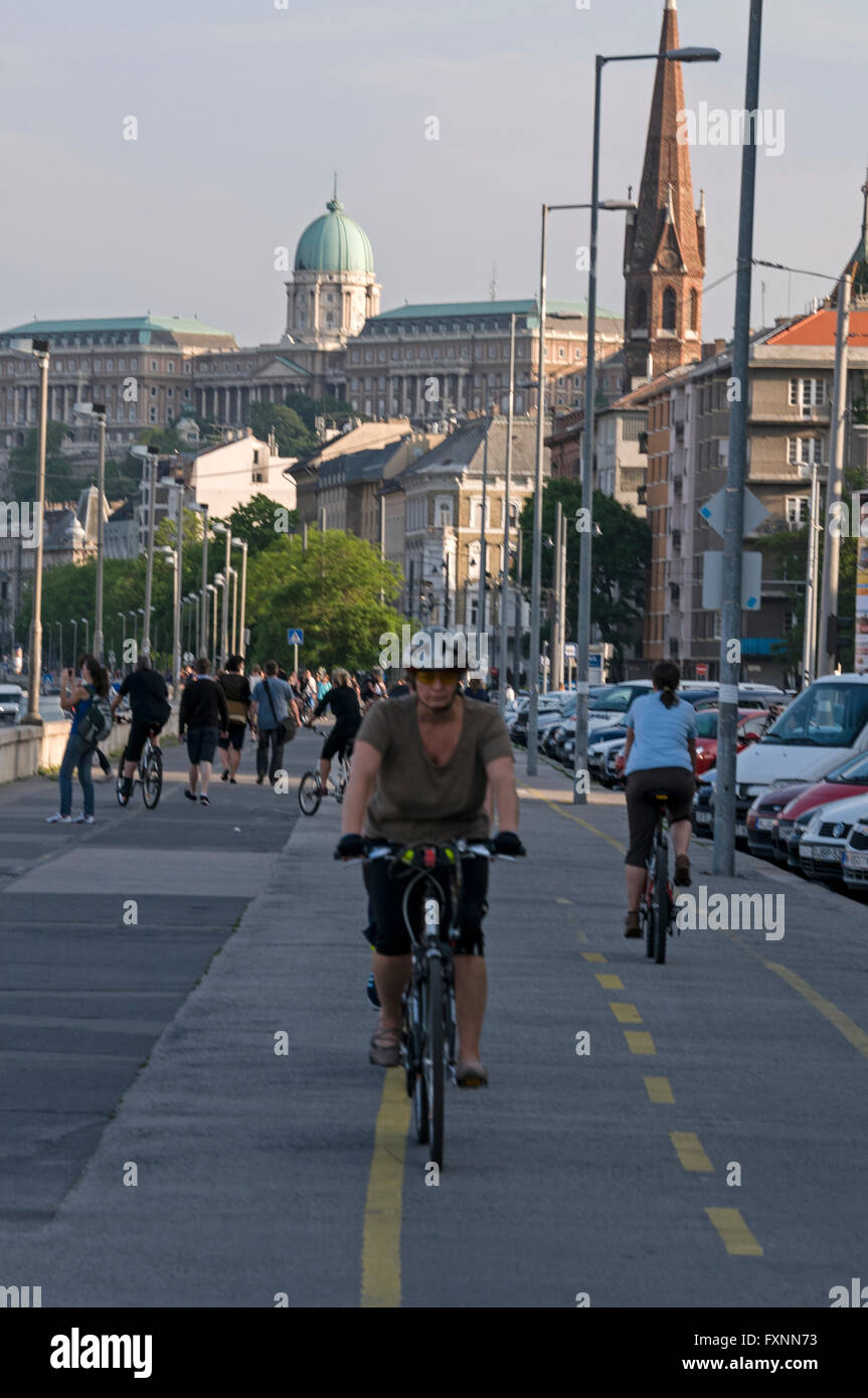 Cycle lane in budapest hi-res stock photography and images - Alamy