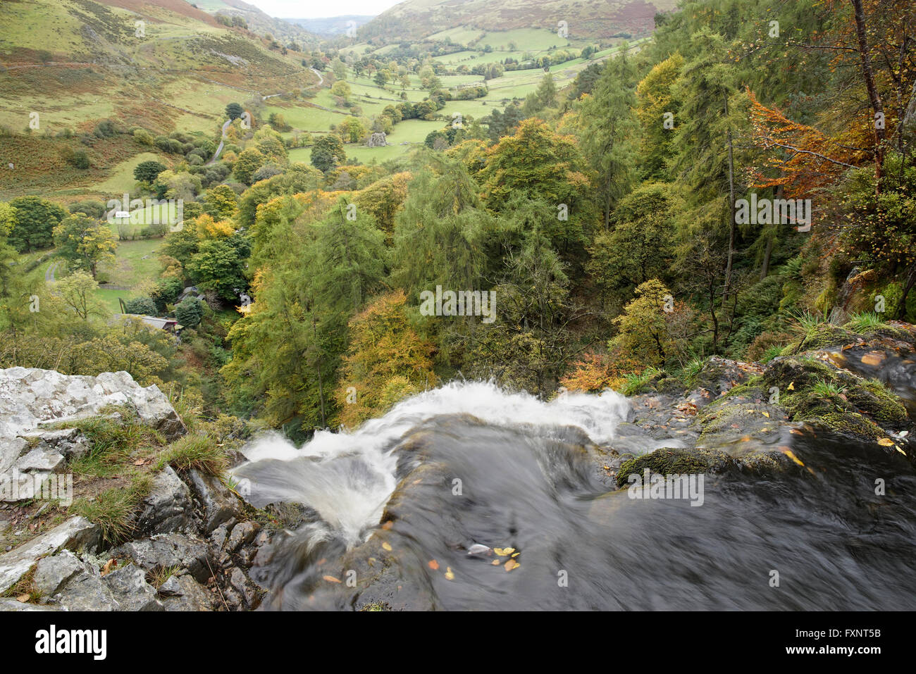 Waterfall at top hi-res stock photography and images - Alamy