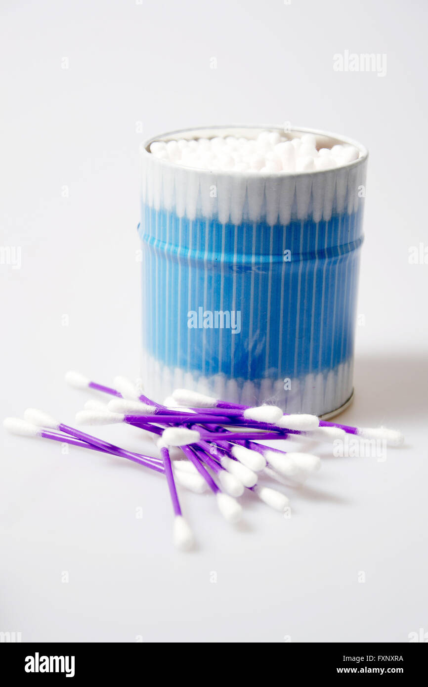 White q tip hi-res stock photography and images - Alamy
