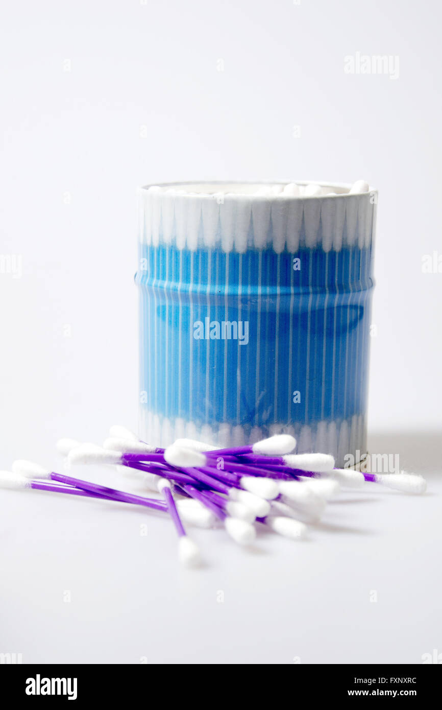 White q tip hi-res stock photography and images - Alamy
