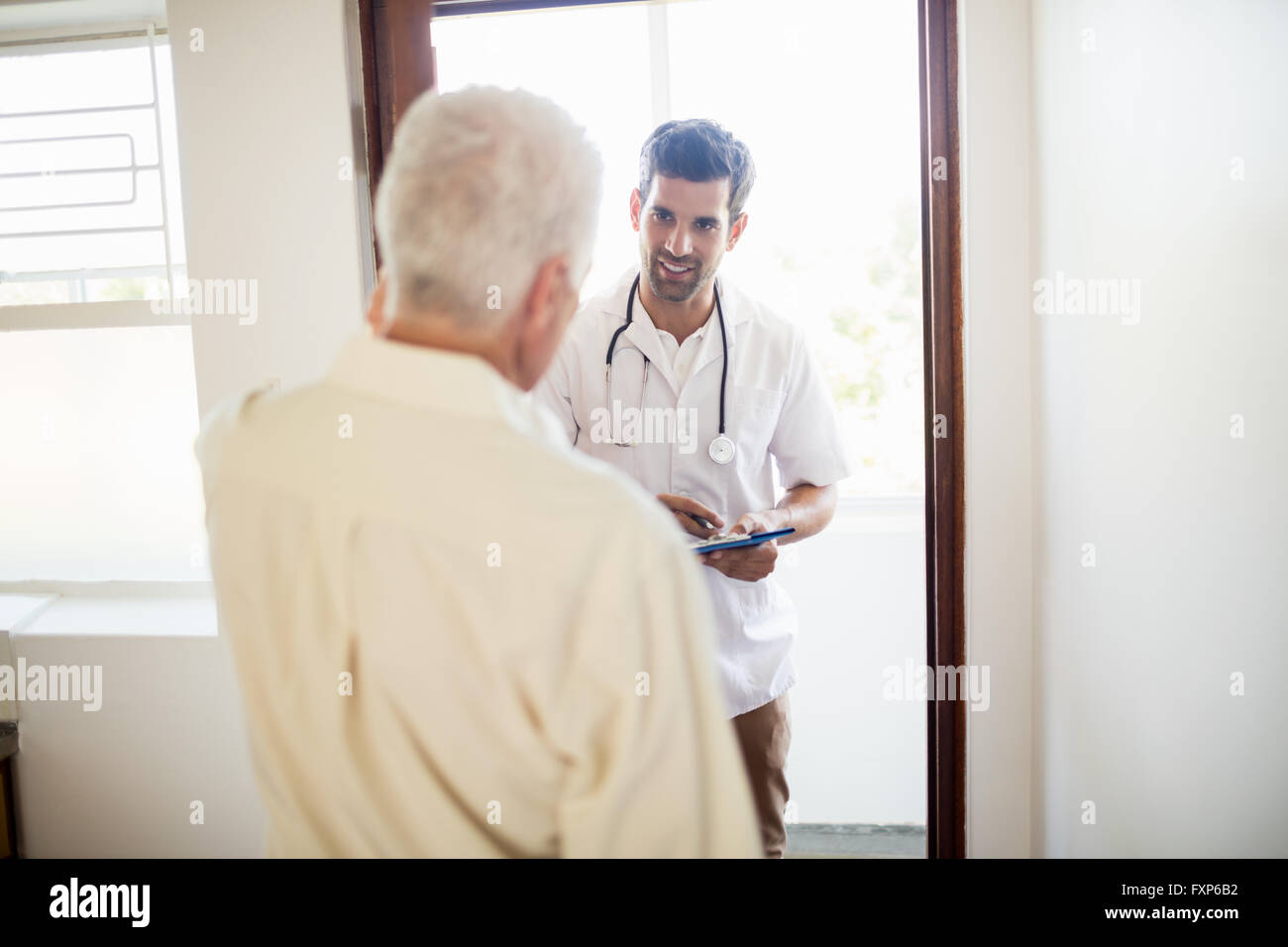 Visiting nurse service hi-res stock photography and images - Alamy
