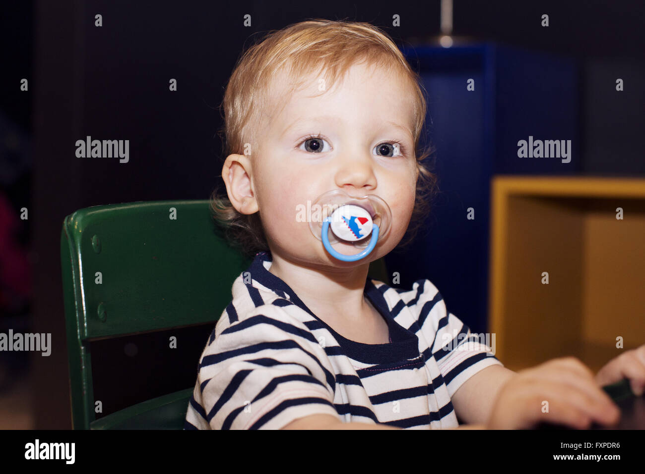 Cute toddlers hi-res stock photography and images - Alamy