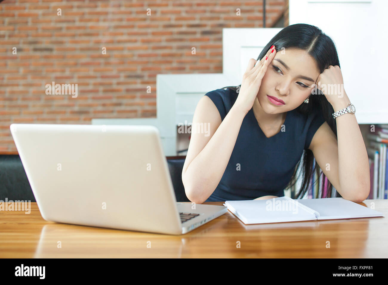 Chinese accountants hi-res stock photography and images - Alamy