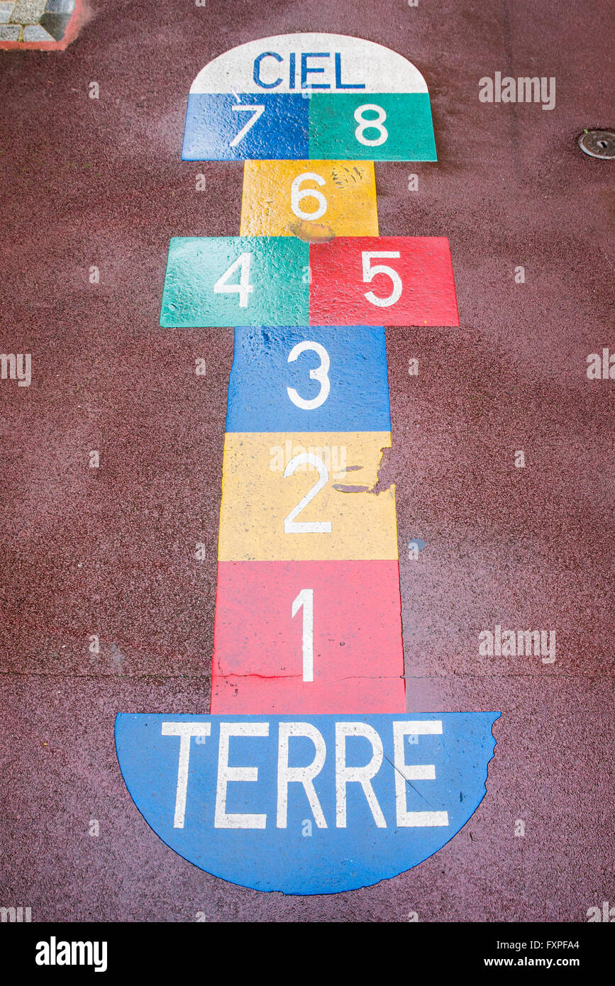 Hop scotch playground hi-res stock photography and images - Alamy
