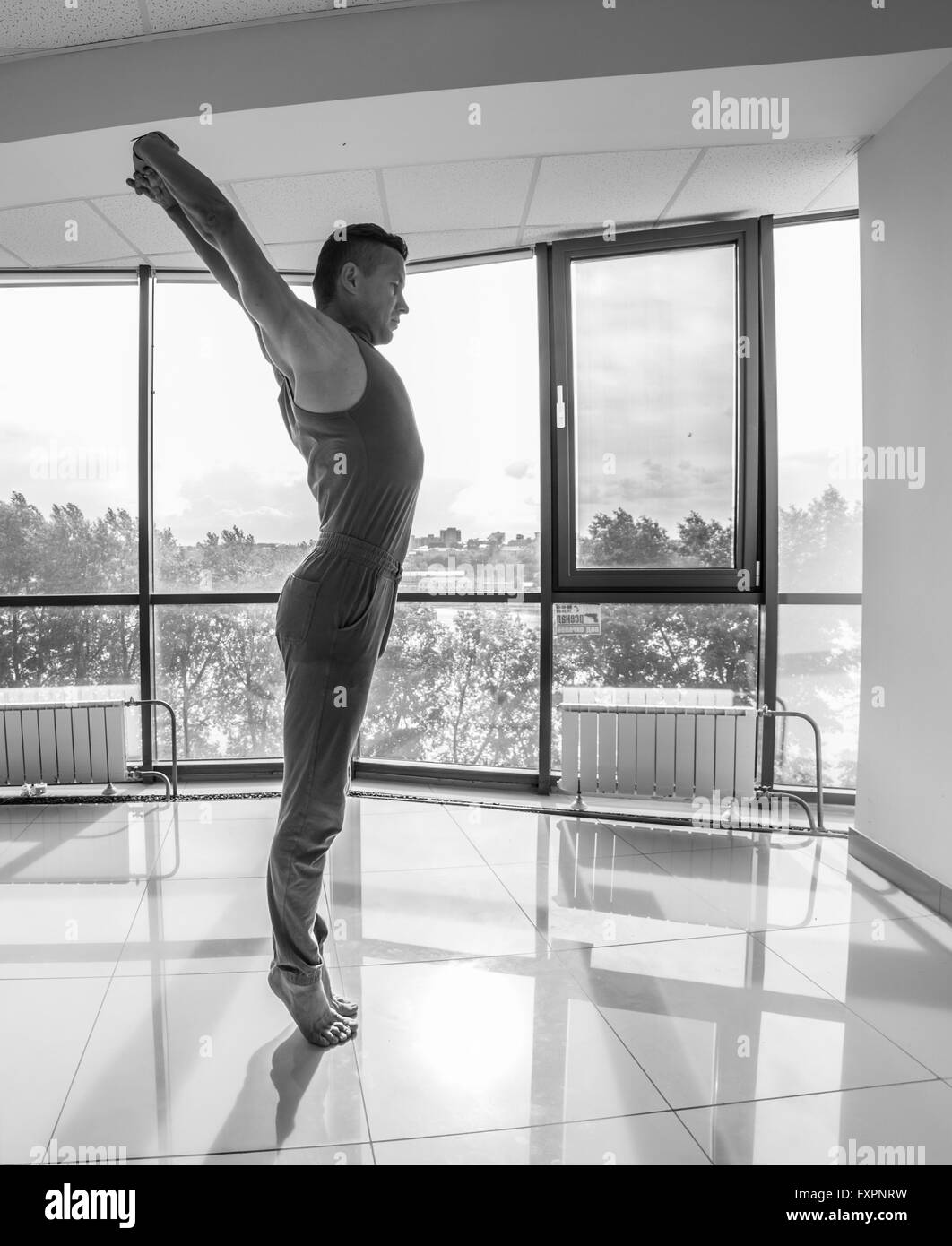 Beautiful man working out Black and White Stock Photos & Images - Alamy