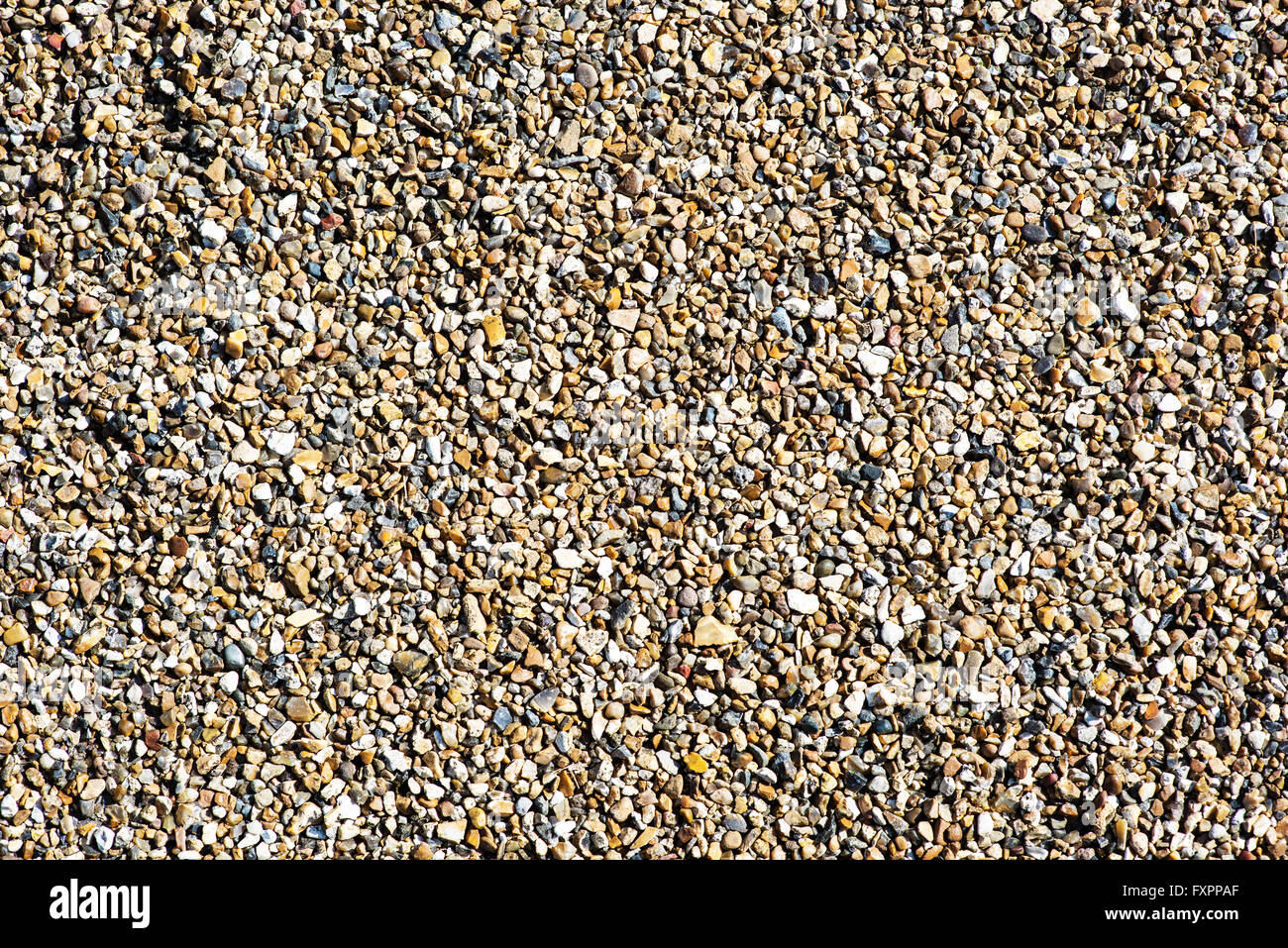 Background Shot of Small Pea Gravel Stones or Shingle Stock Photo - Alamy