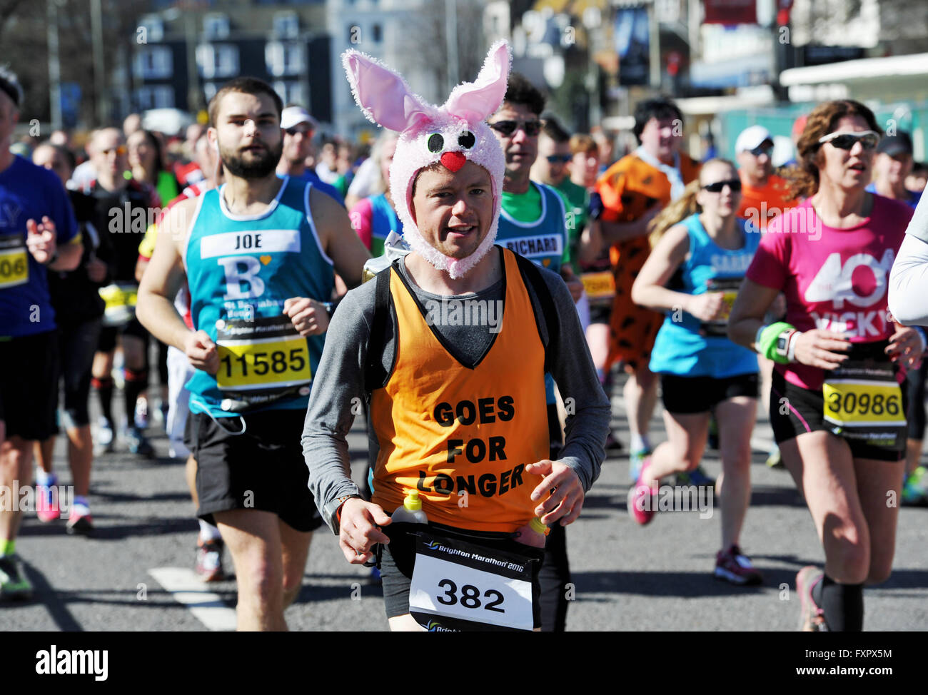 Rabbit costume marathon hi-res stock photography and images - Alamy