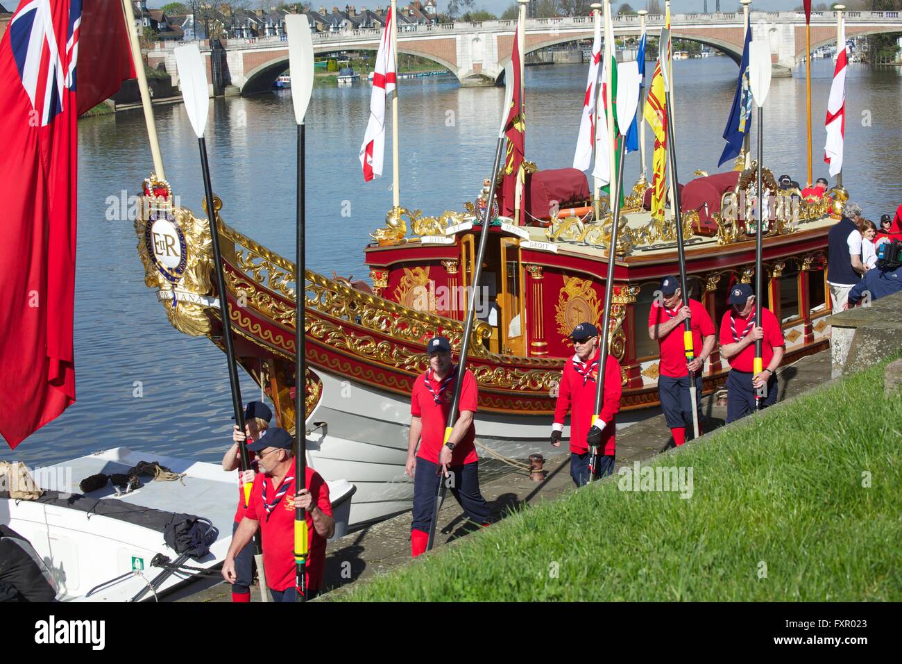 Queens watermen hi-res stock photography and images - Alamy