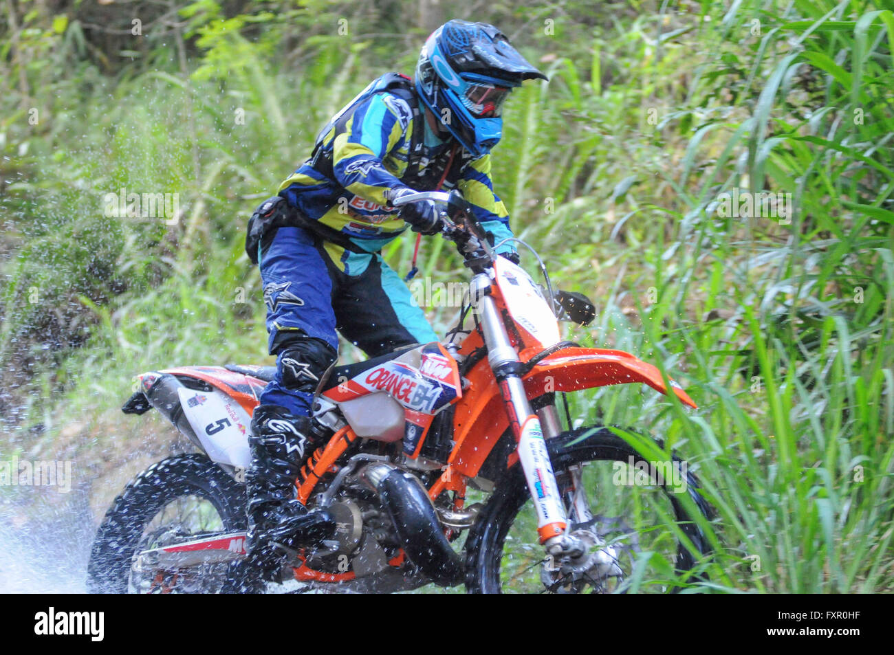 NEW LIMA, MG - 04/17/2016: RED BULL RIDERS MINES HARD ENDURO RALLY ...