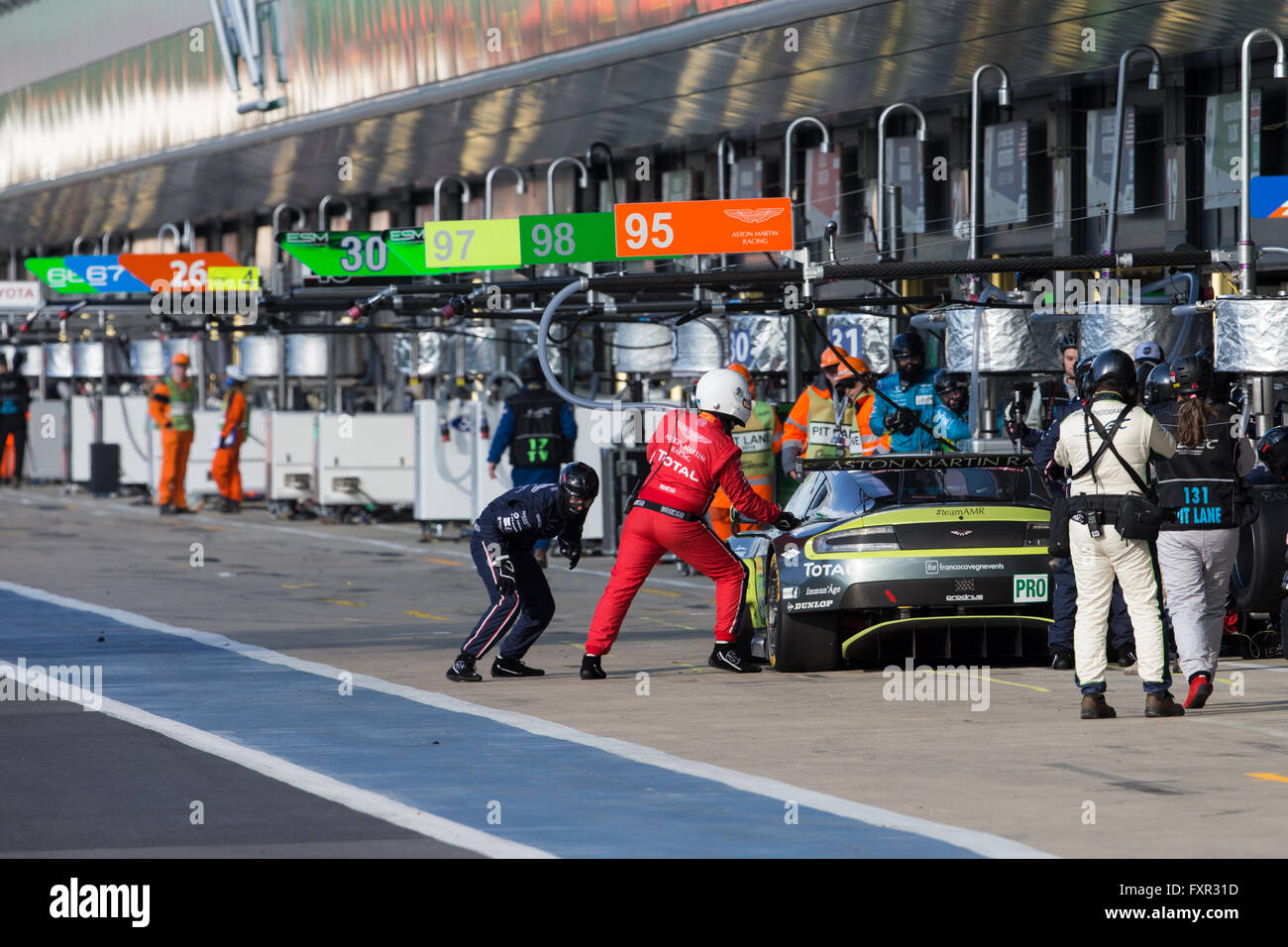 Aston martin vantage gte pit stop hi-res stock photography and images ...