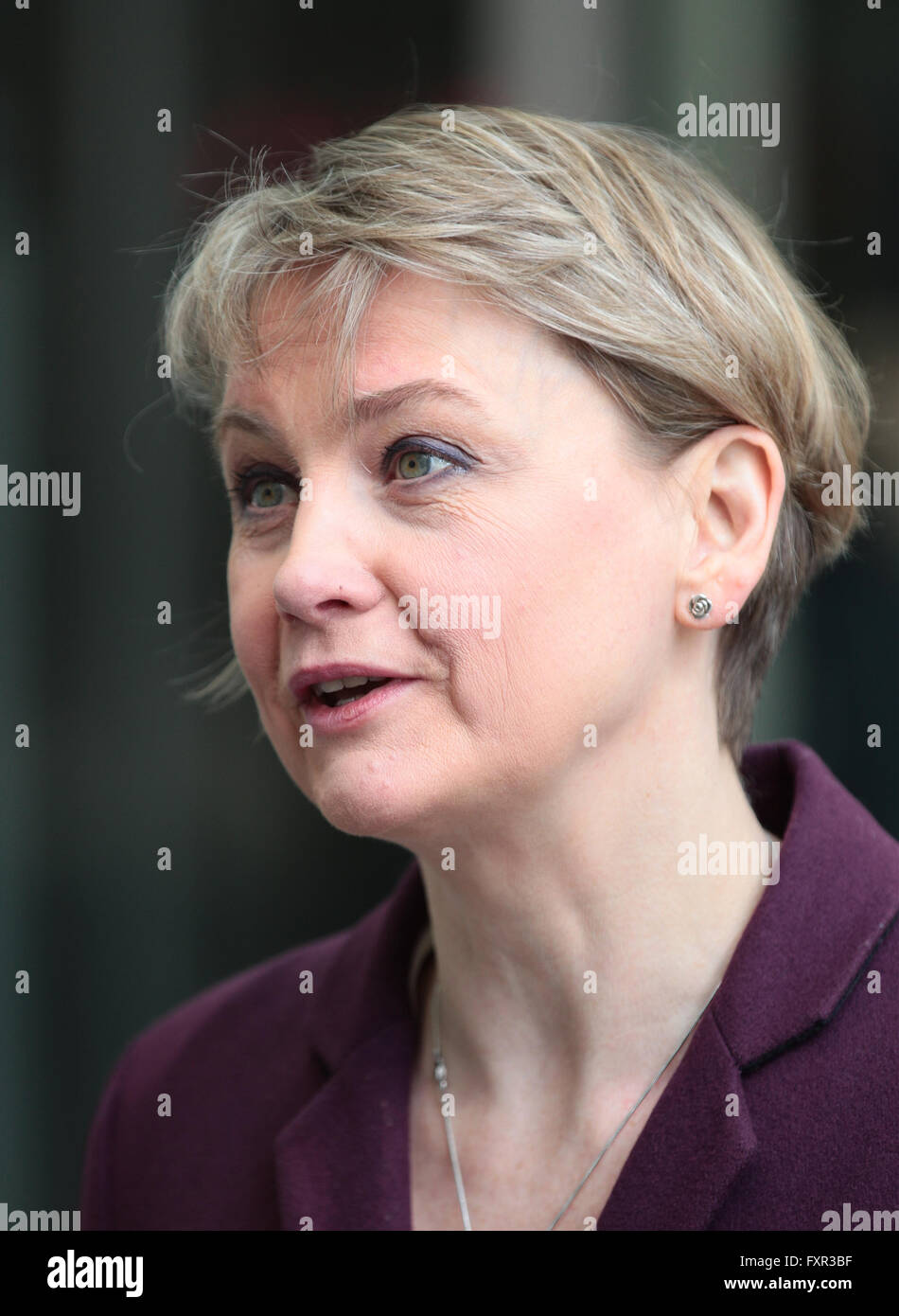 Apr 17 hi-res stock photography and images - Alamy