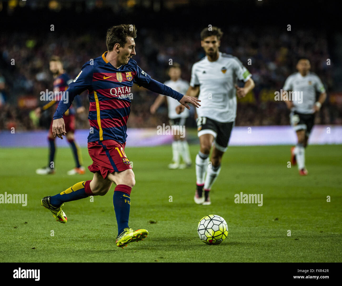 Barcelona, Catalonia, Spain. 17th Apr, 2016. FC Barcelona forward MESSI ...
