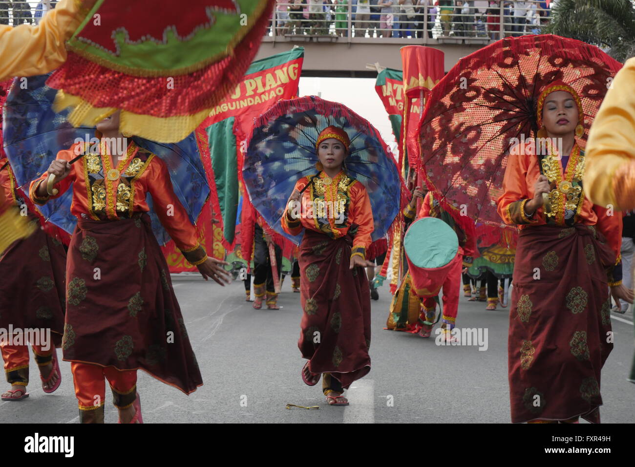 Manila, Philippines. 16th Apr, 2016. A dance parade by Datu Piang ...
